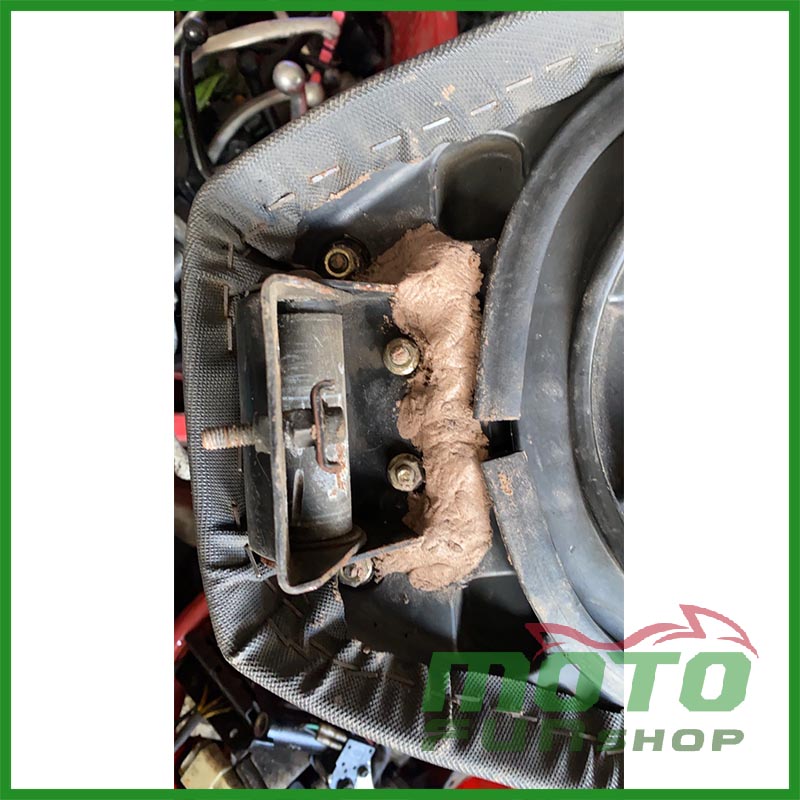 【KYMCO】- 頂客 DINK 180 – 中古椅墊 | MOTOFUNSHOP